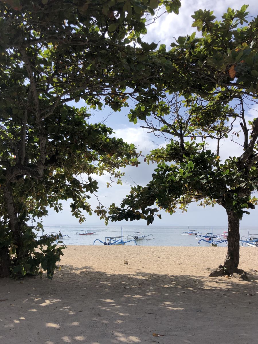 The Beautiful Golden Sand Beaches in Sanur Bali - lyfe abroad
